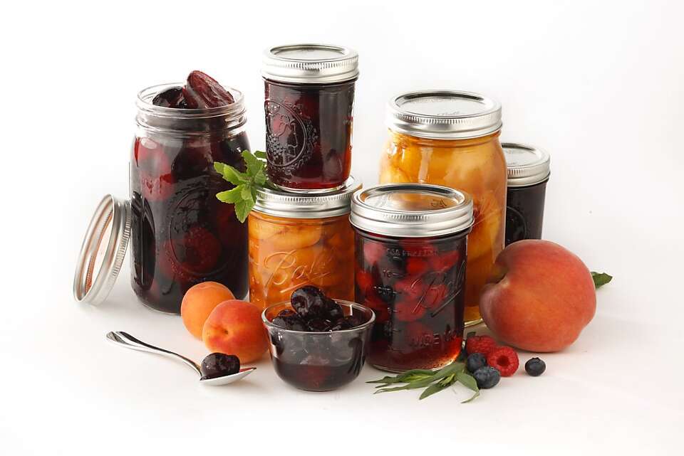 Preserving summer fruit: Yes, we can