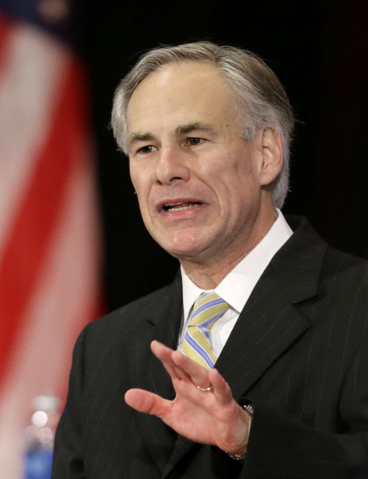 Abbott begins quest to succeed Perry