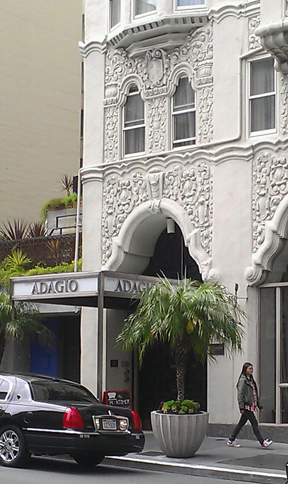 A Spanish-flavored tower with urban flair