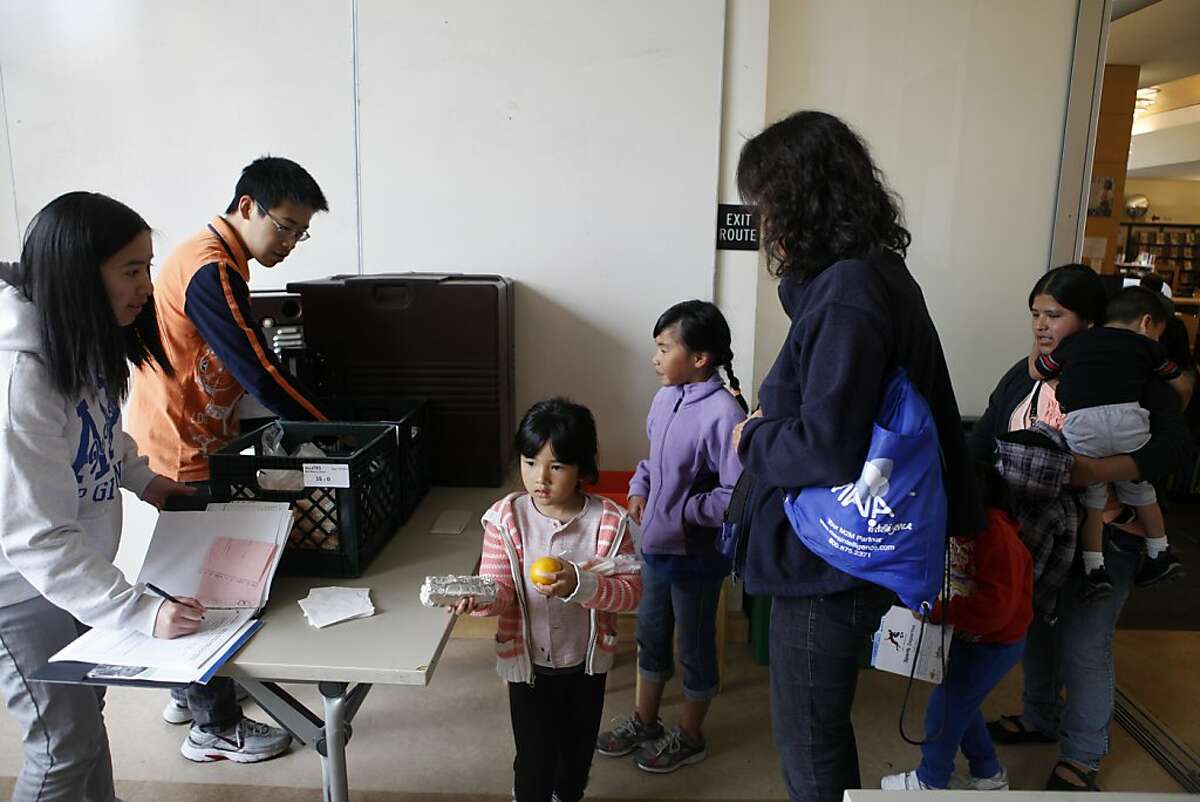 S.F. libraries' lunches help kids get through summer