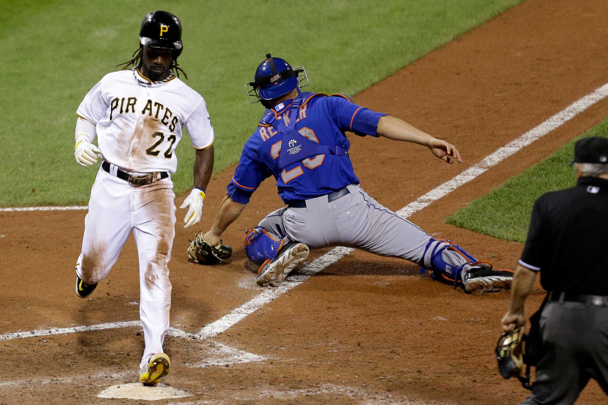 MLB: Mercer sends Pirates past Mets in 11th