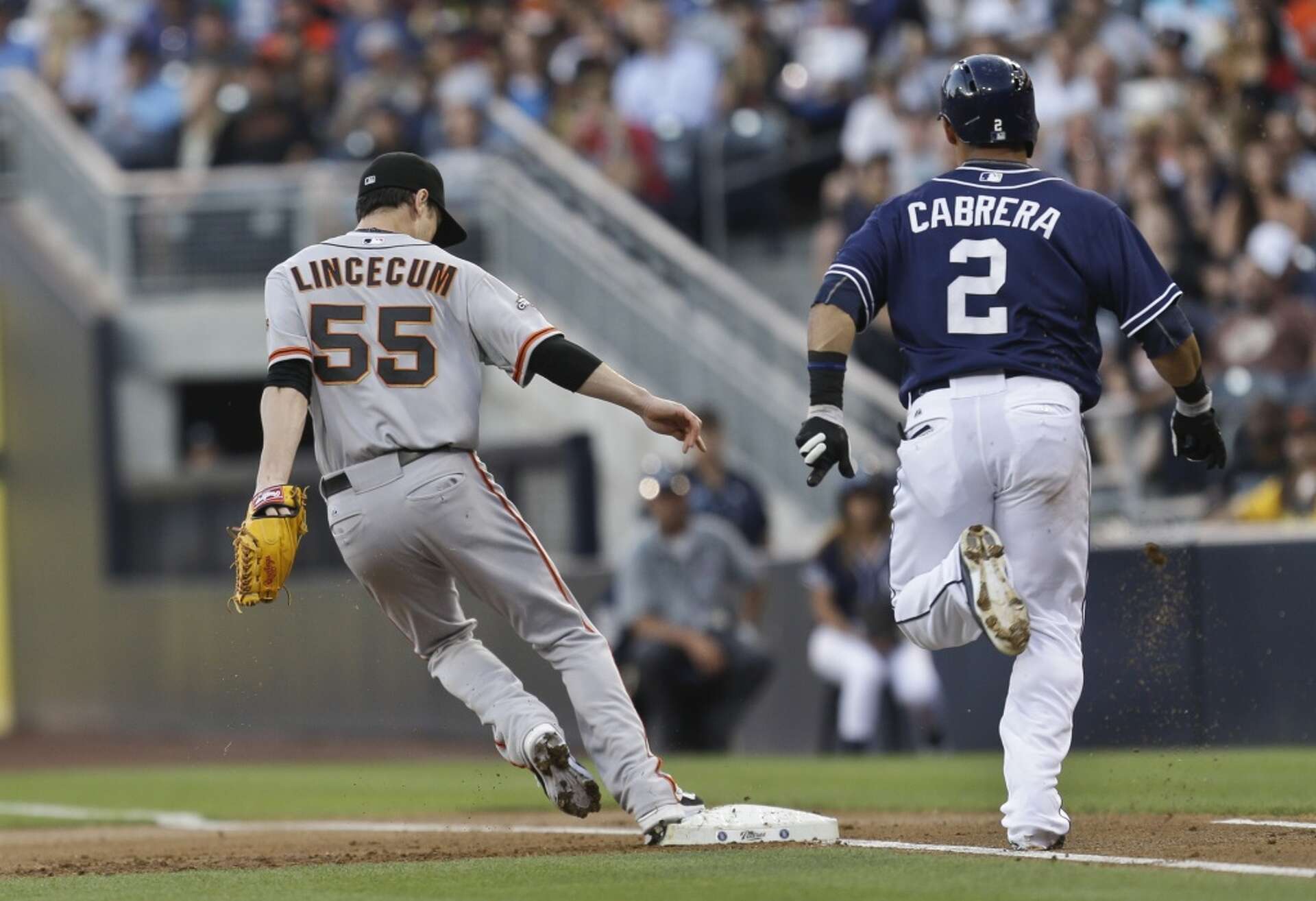 Tim Lincecum no-hits Padres