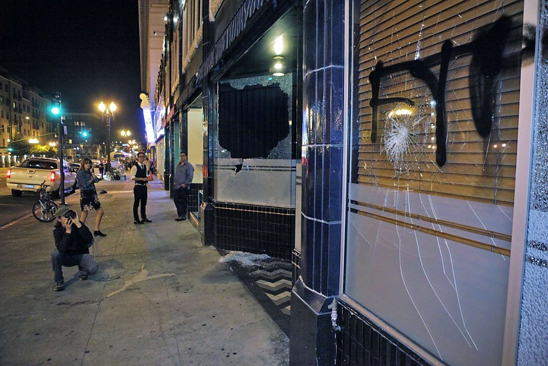 No arrests in Oakland vandalism