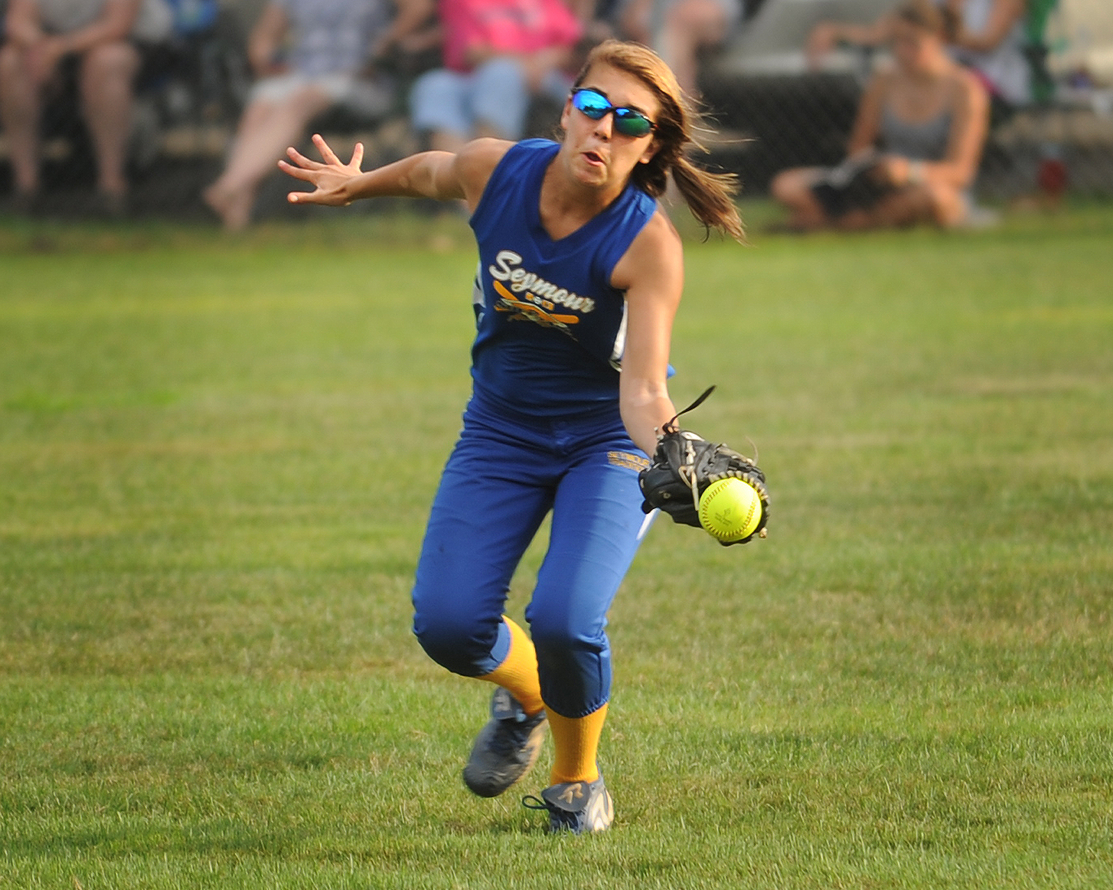 Seymour softball forced to decisive 3rd game