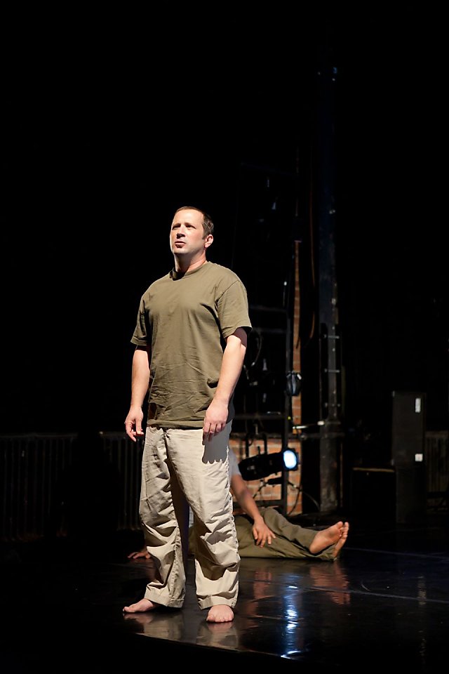 Veterans purging the pain of war through acting