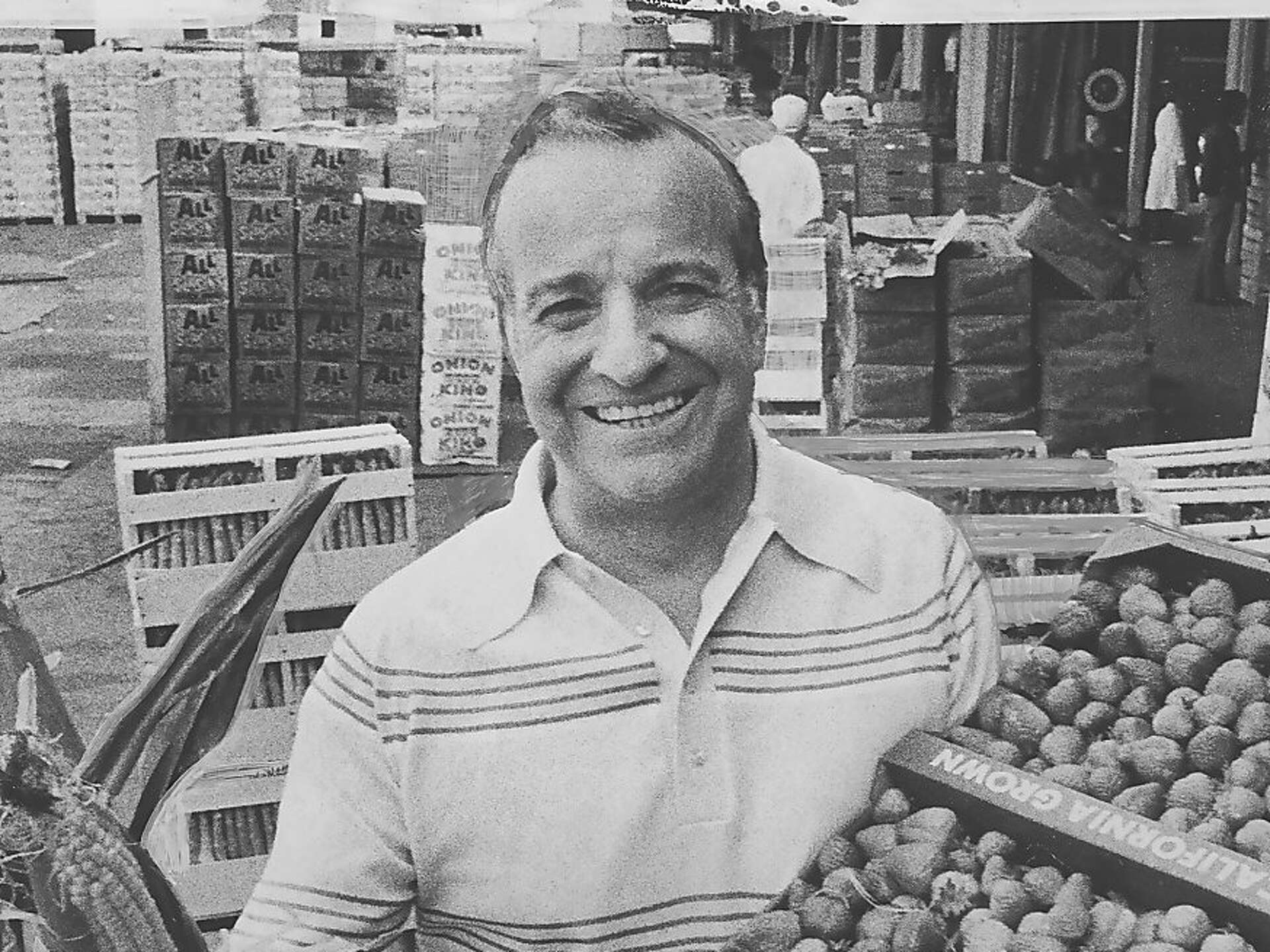 Joe Carcione, the Green Grocer of media fame, dies - 1988