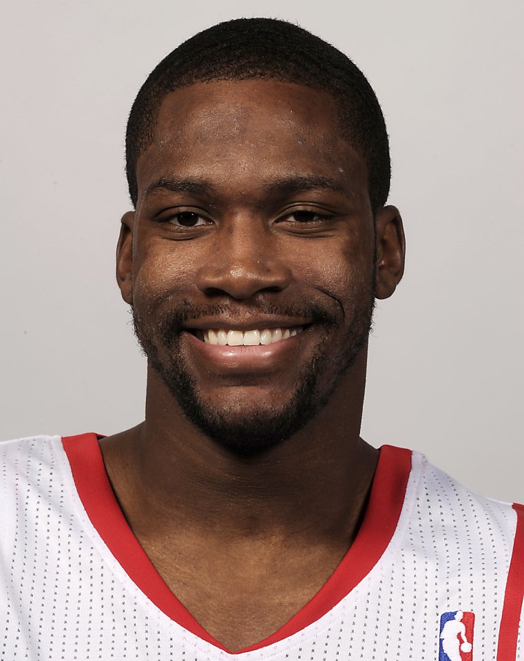 Warriors sign guard Toney Douglas
