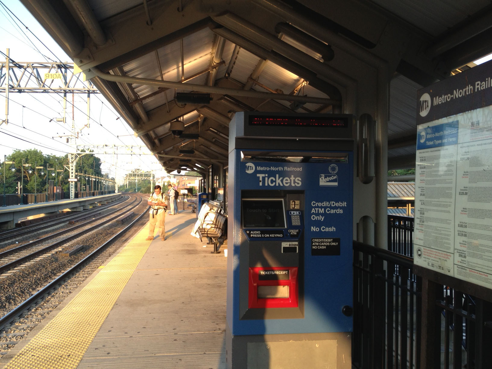 Transformer fire, heat delaying Metro-North trains