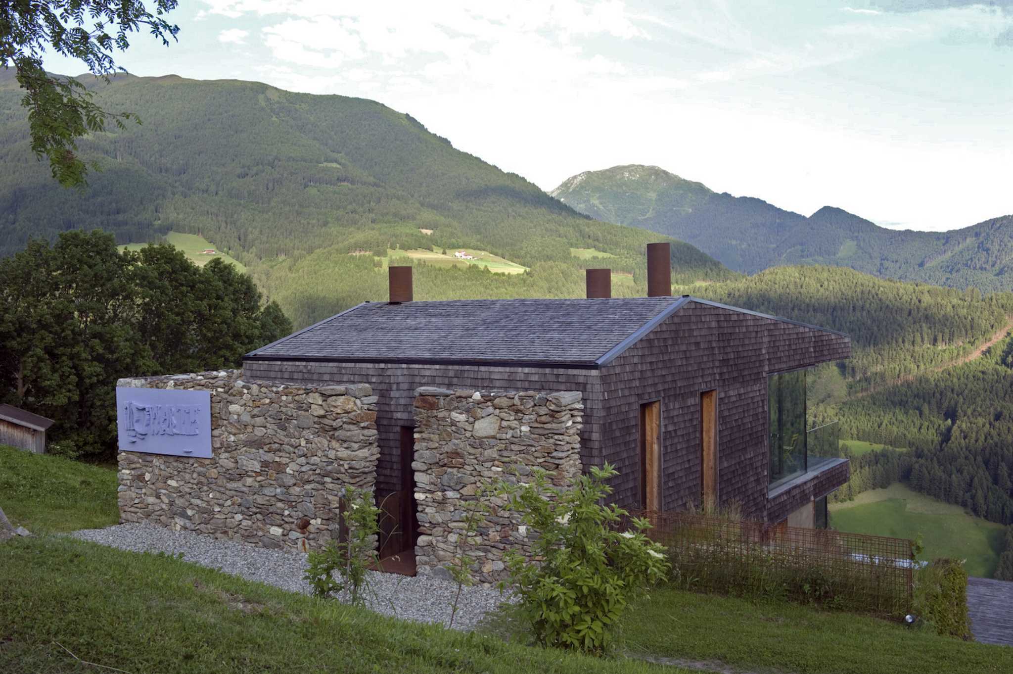 Old farmhouse transformed into dream home in the Alps