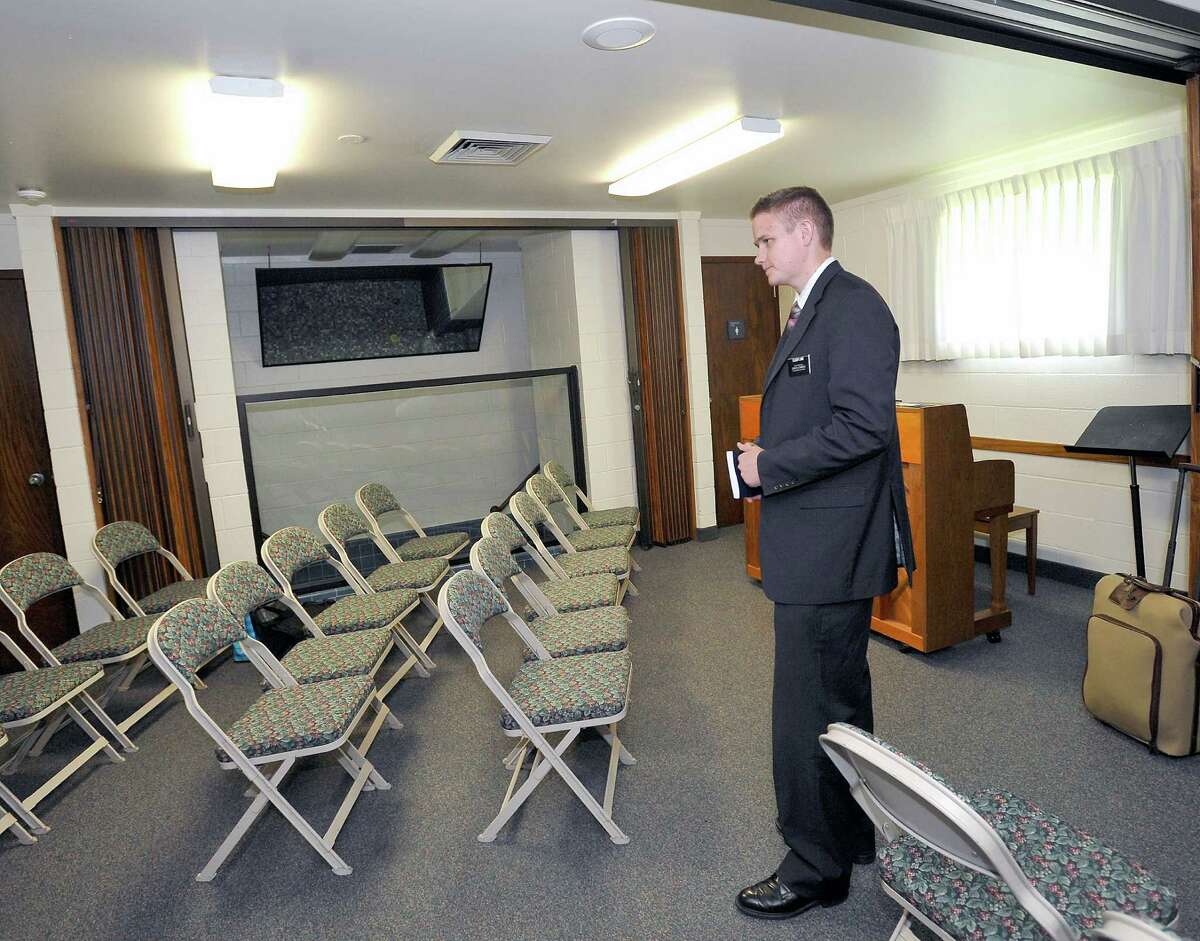 Mormon church to end door-to-door missionary practice