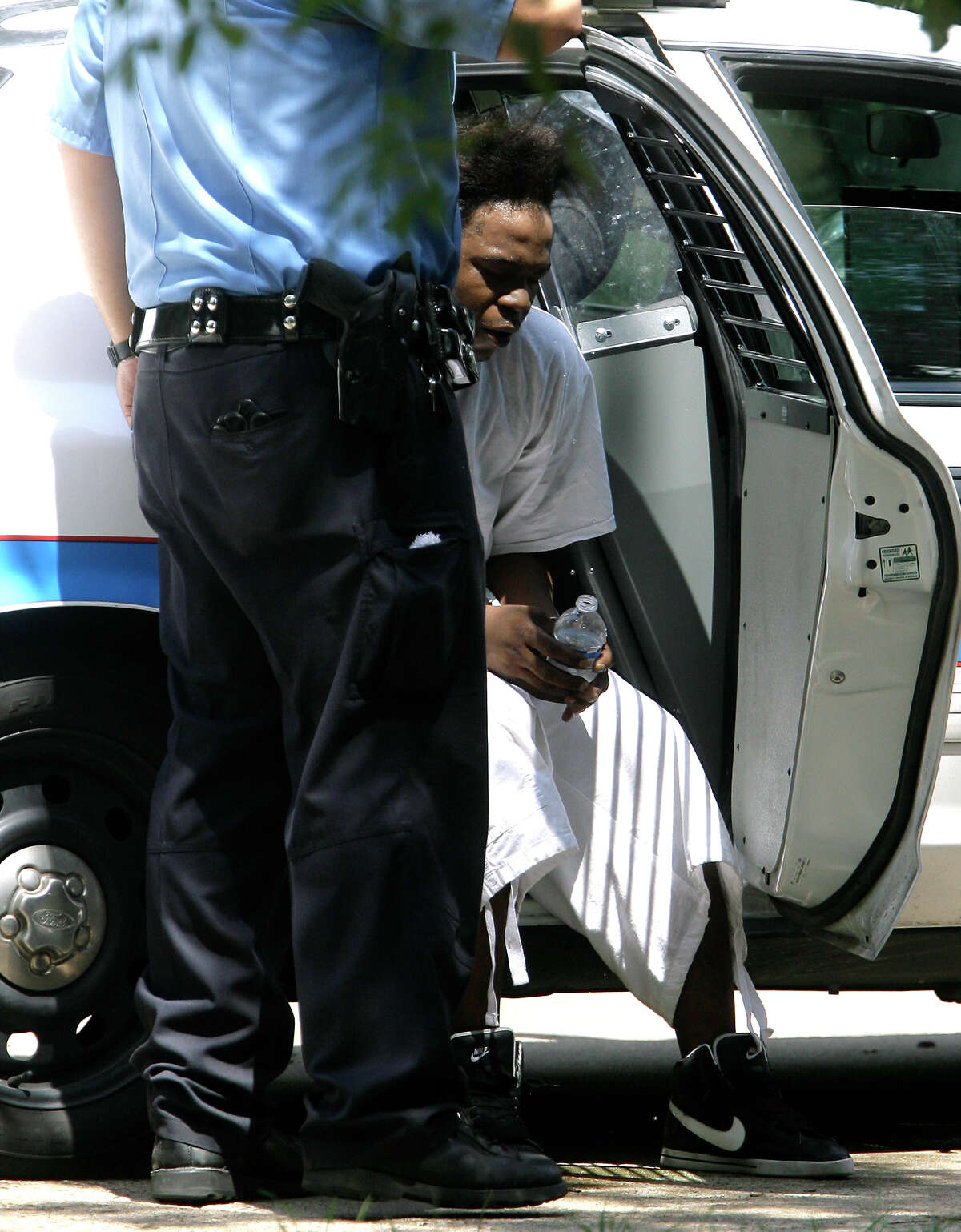 Elderly victim held in garage 'dungeon' dies