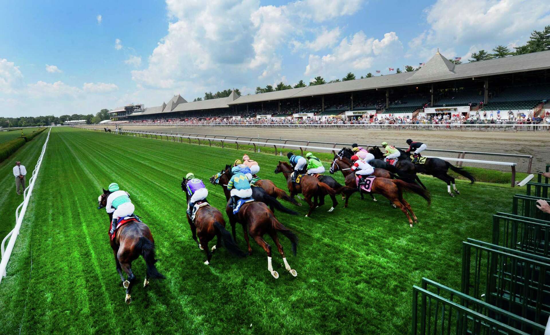 Heat can't defeat track's tradition