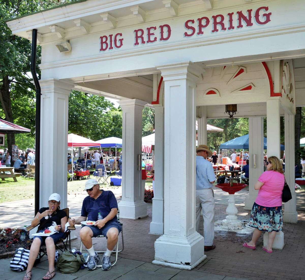 Heat can't defeat track's tradition