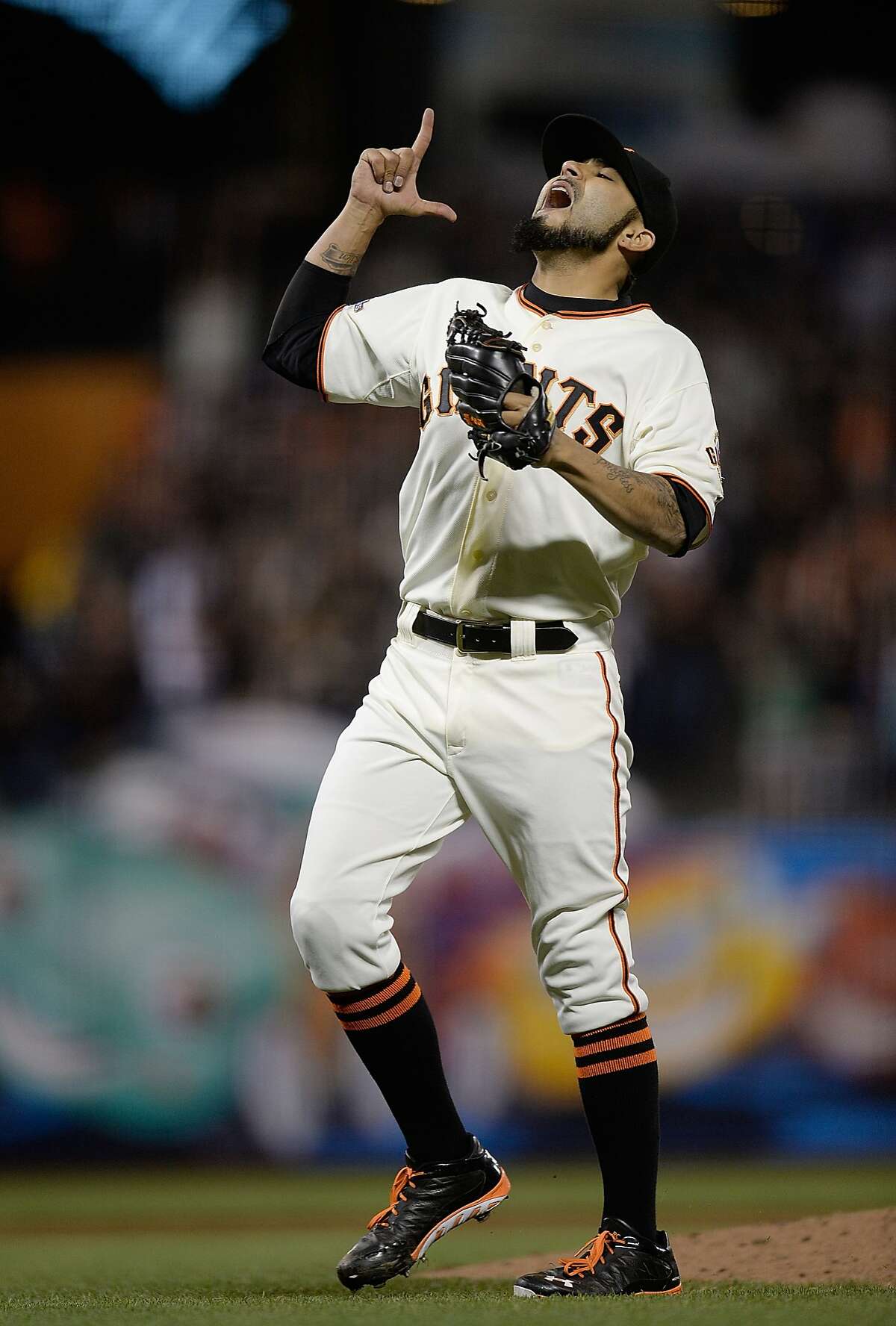 The story behind the Giants’ new futuristic-looking helmets