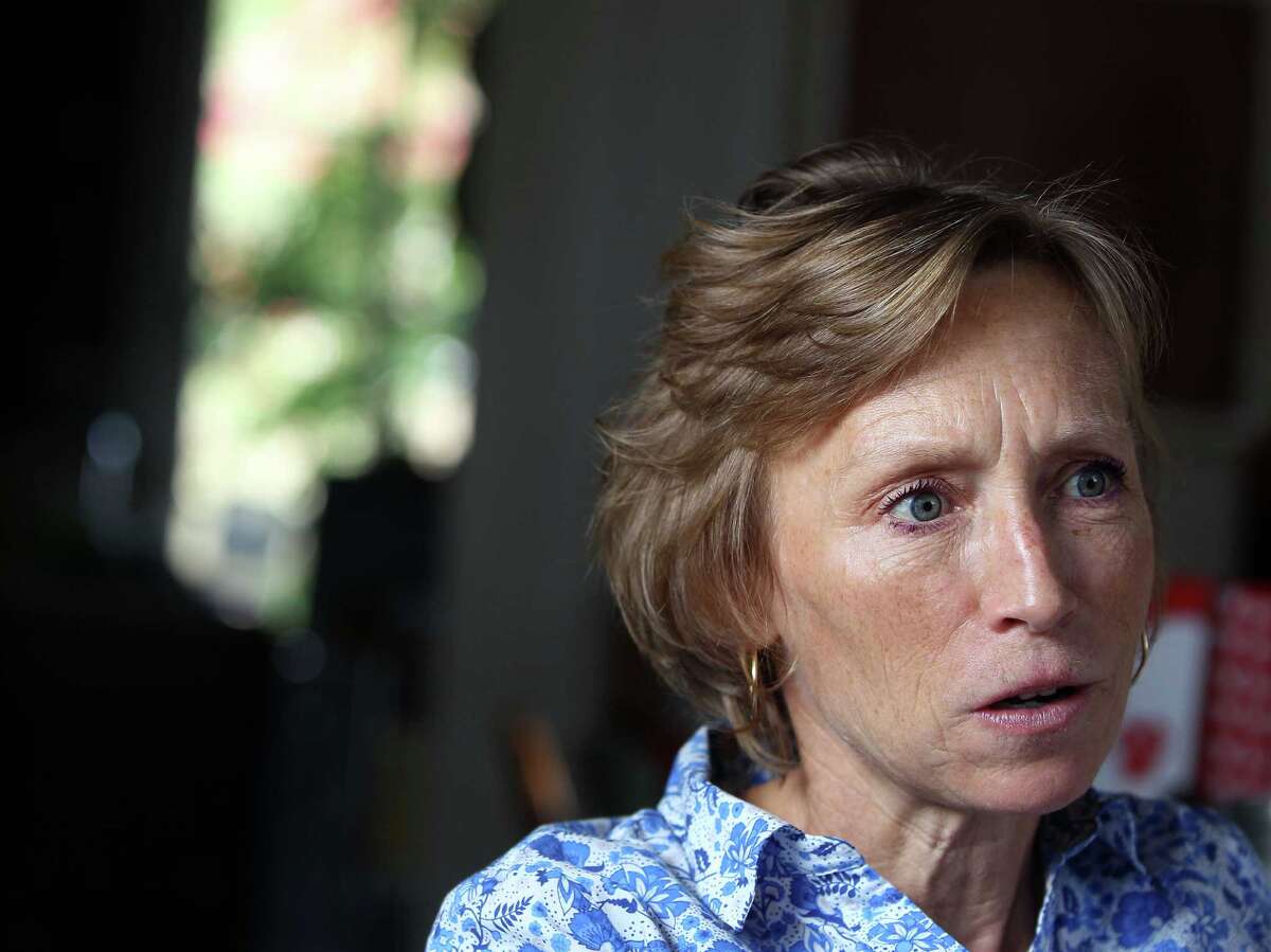 Heart attack survivors find strength at support group