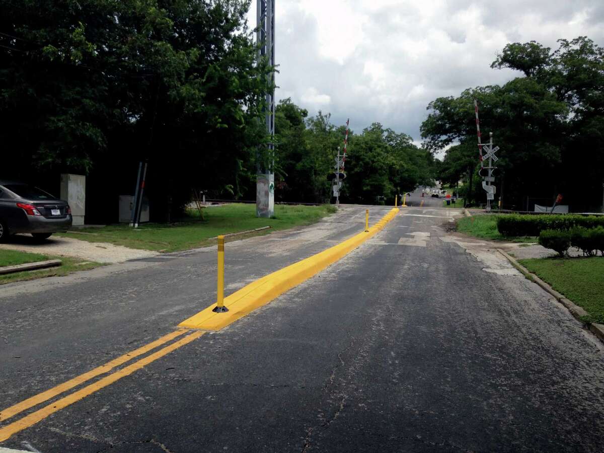 Woman says concrete median blocks driveway