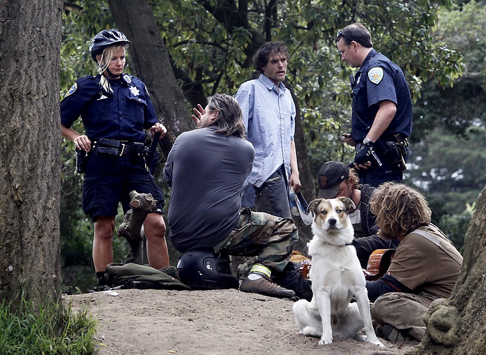 Mayor gives city a C for homeless programs