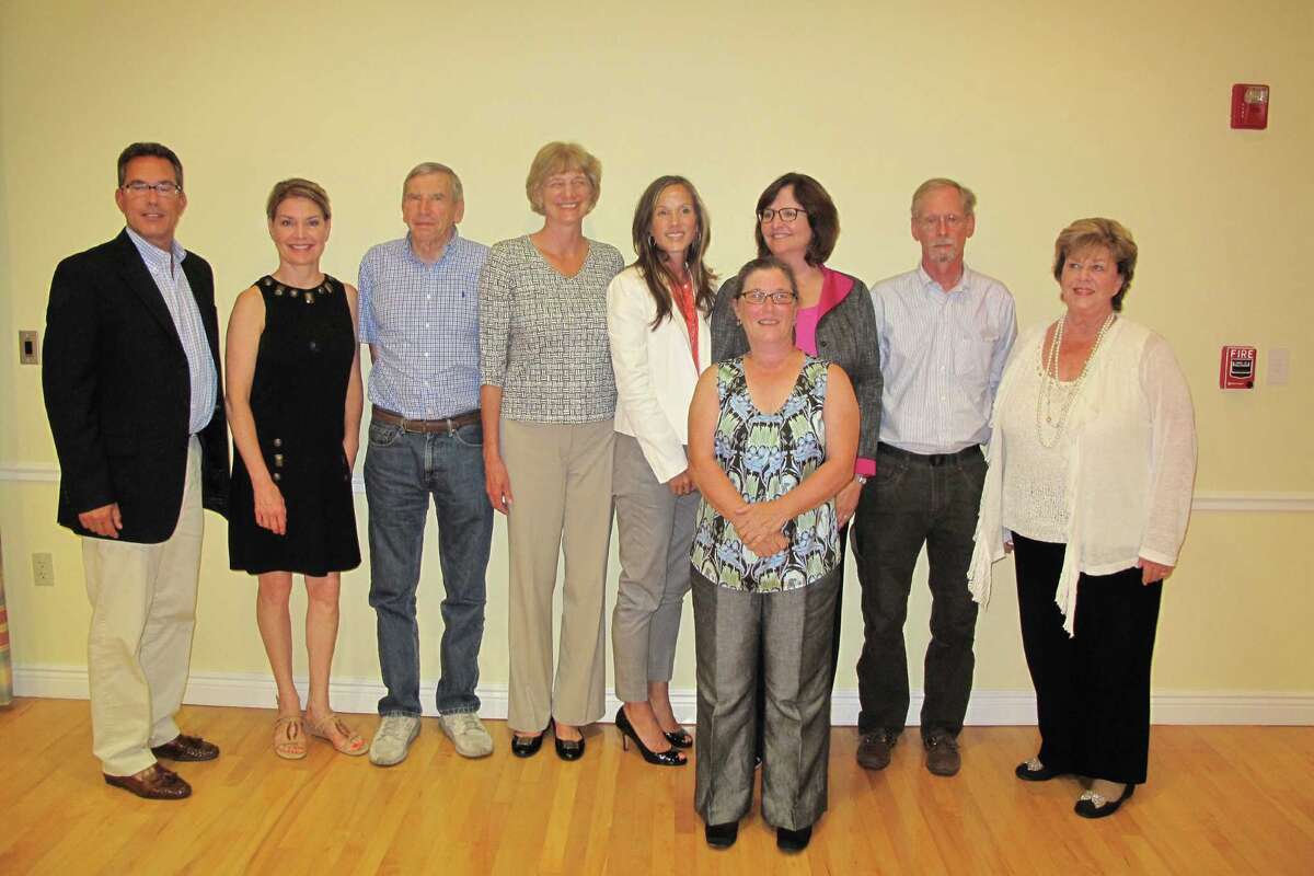 New Canaan Dems will challenge Republicans for Town Council seat