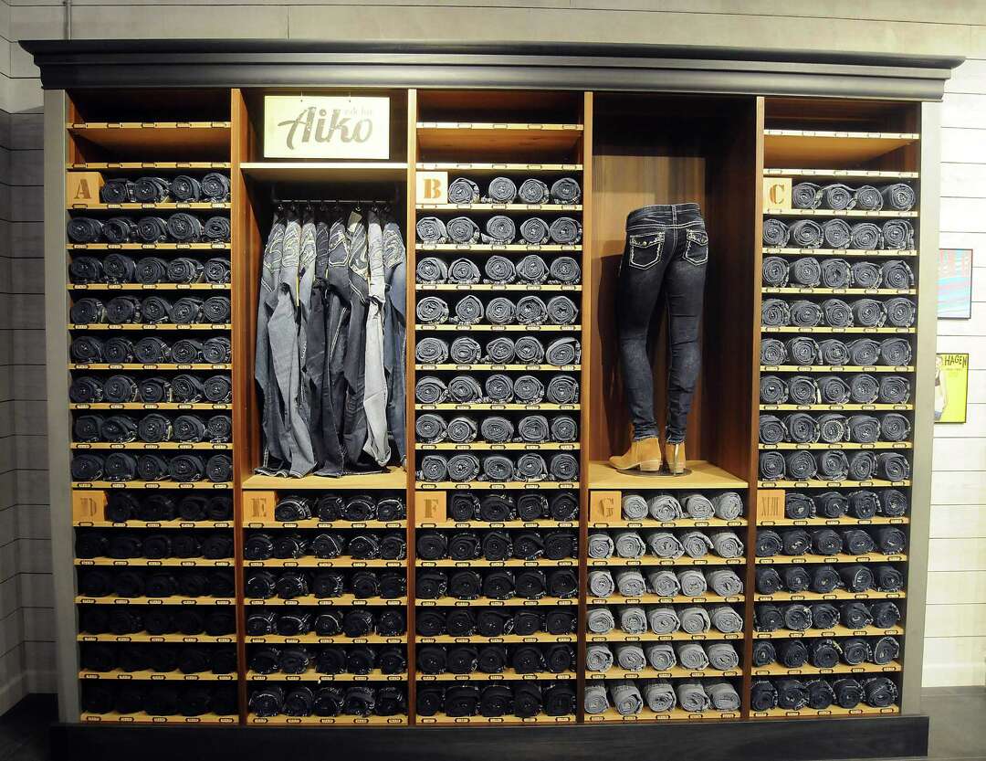 The Woodlands Mall gets a new denim store