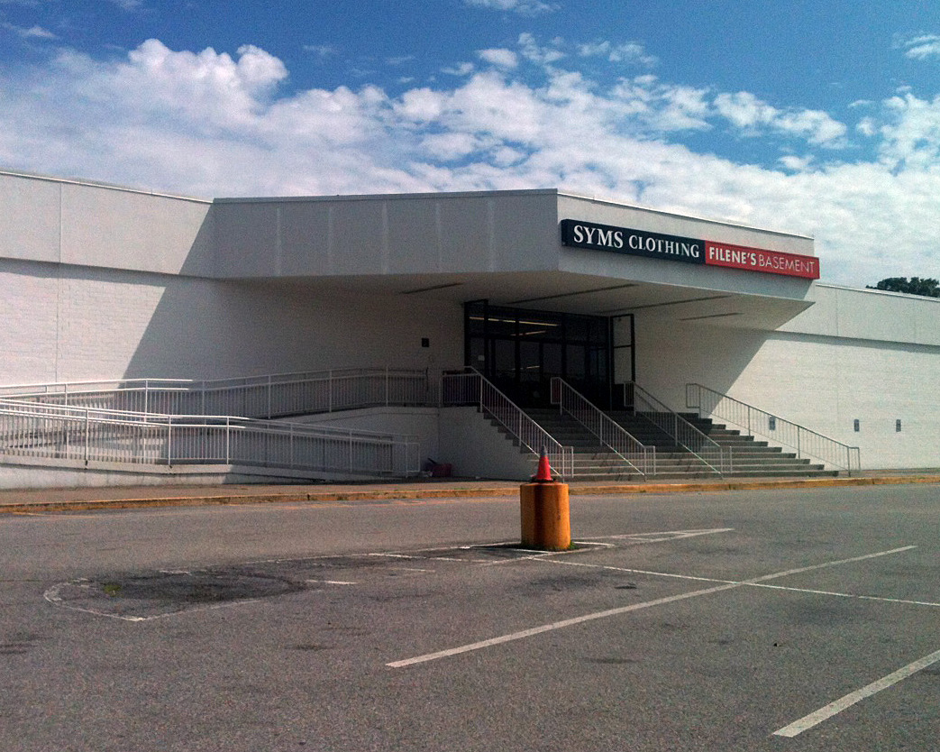 Orthopedic docs plan to buy, rehab former Syms building