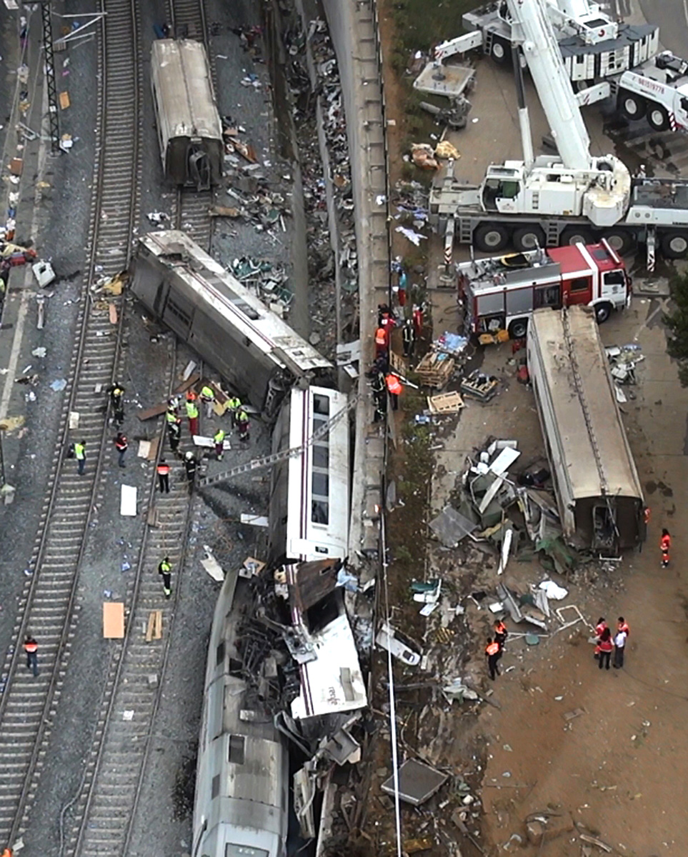 80 dead in Spain train crash blamed on high speed
