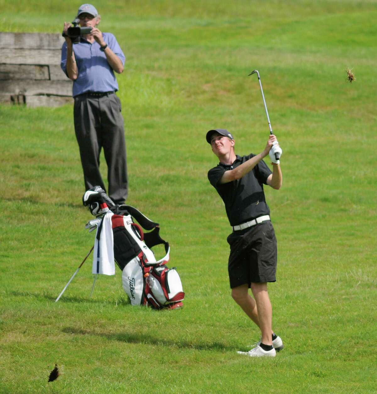 Fox loses his grip on title