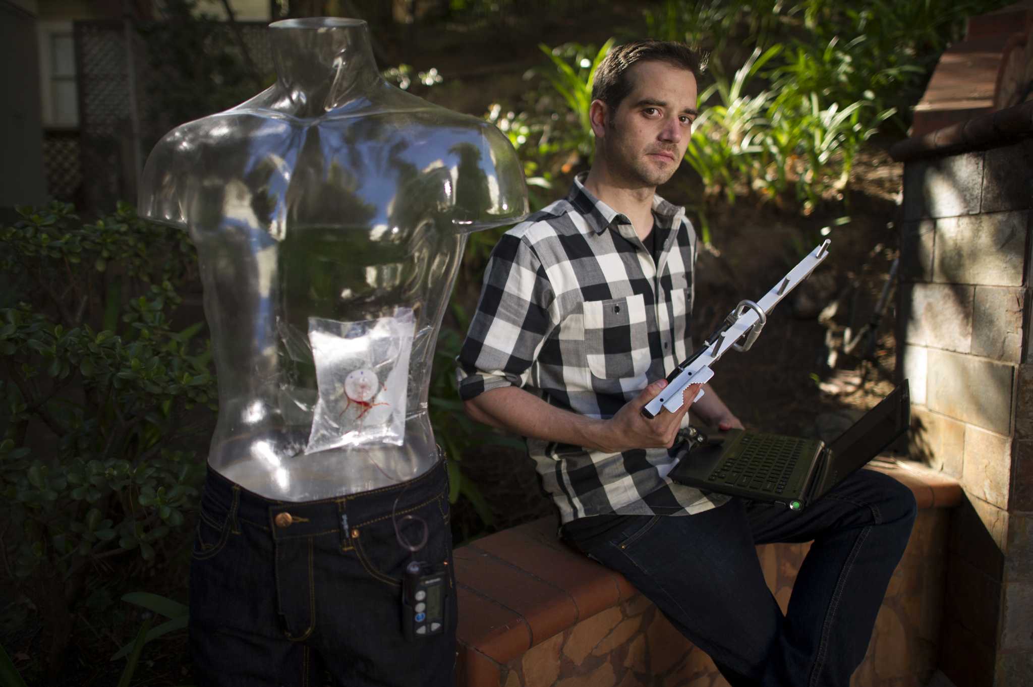 Hacker who made ATMs spit out cash dies