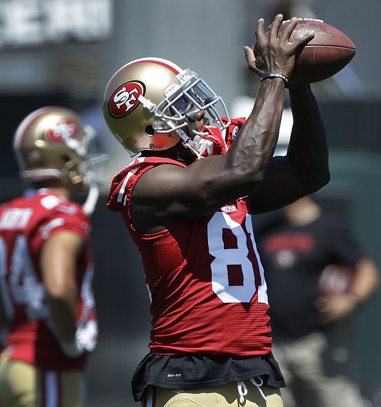 Boldin is all business when playing football