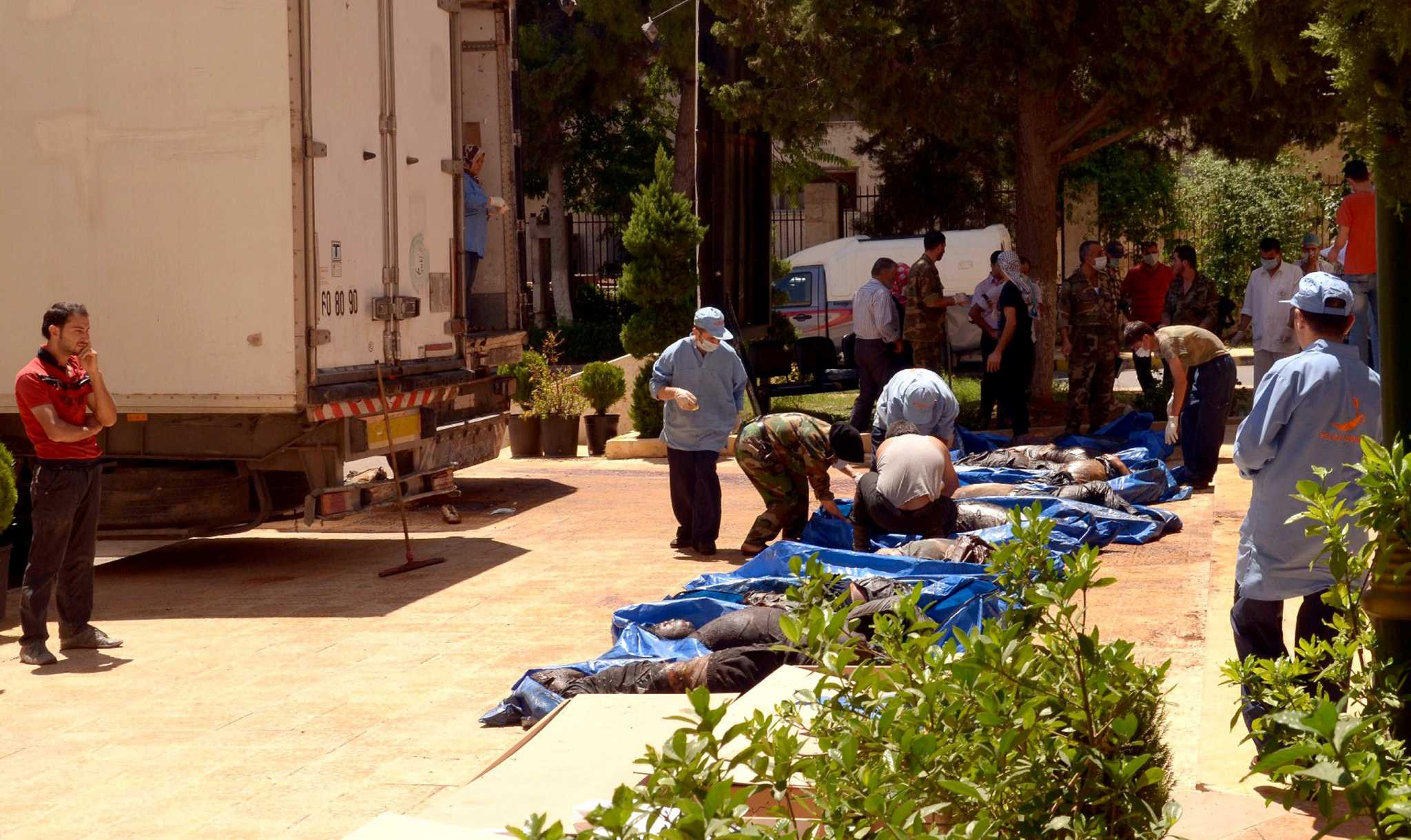 Syrian troops capture historic mosque in Homs