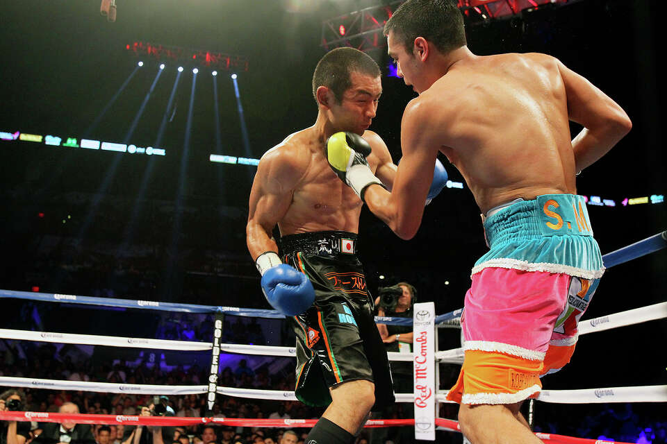 Weslaco's Figueroa unanimous champion at Knockout Kings II