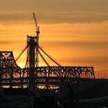 Bay Bridge’s troubles: How a landmark became a debacle - SFGate