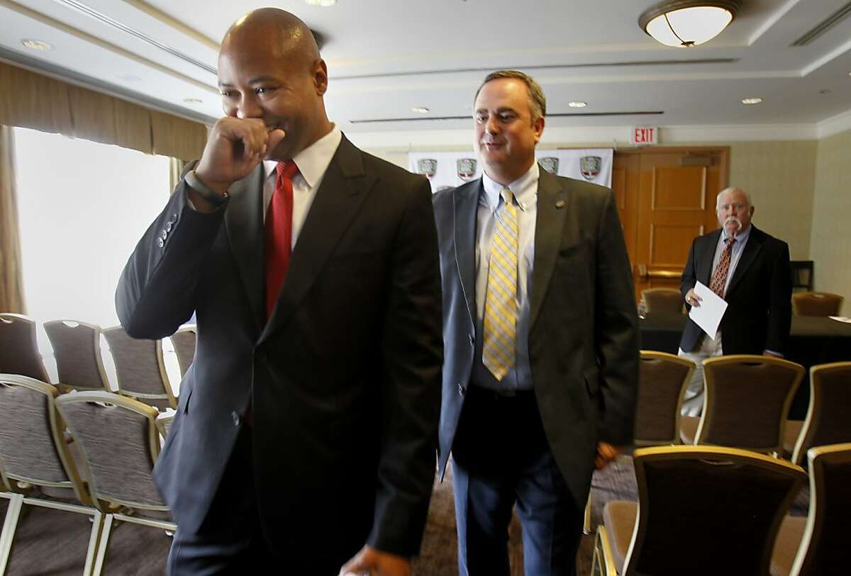 Coach David Shaw scores unusual record at Stanford