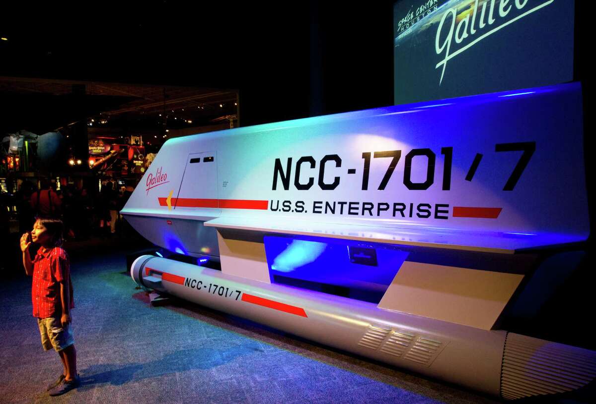 Restored 'Star Trek' shuttle unveiled for crowds in Houston