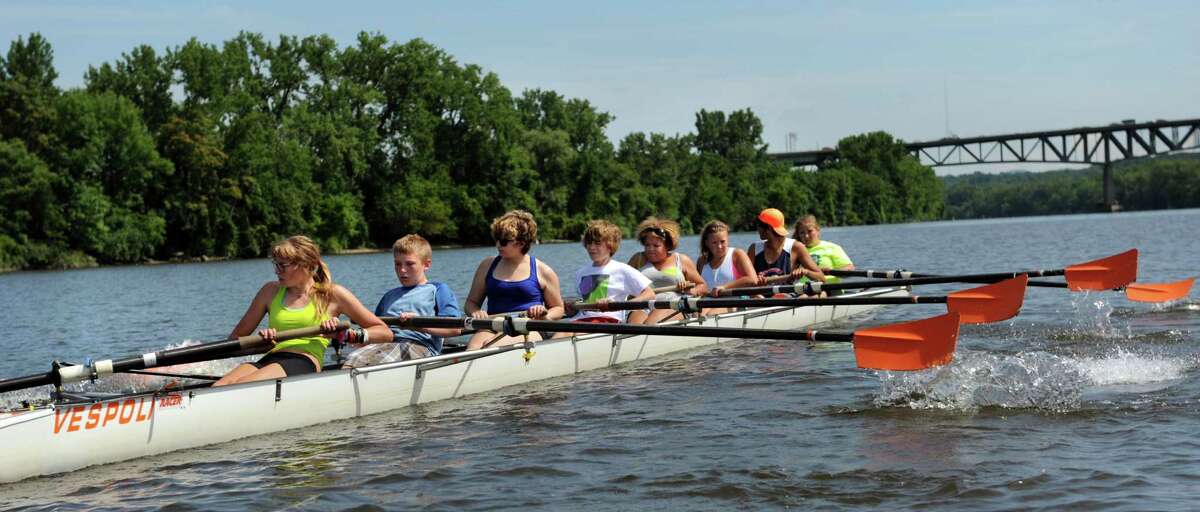 Photos: Rowing camp