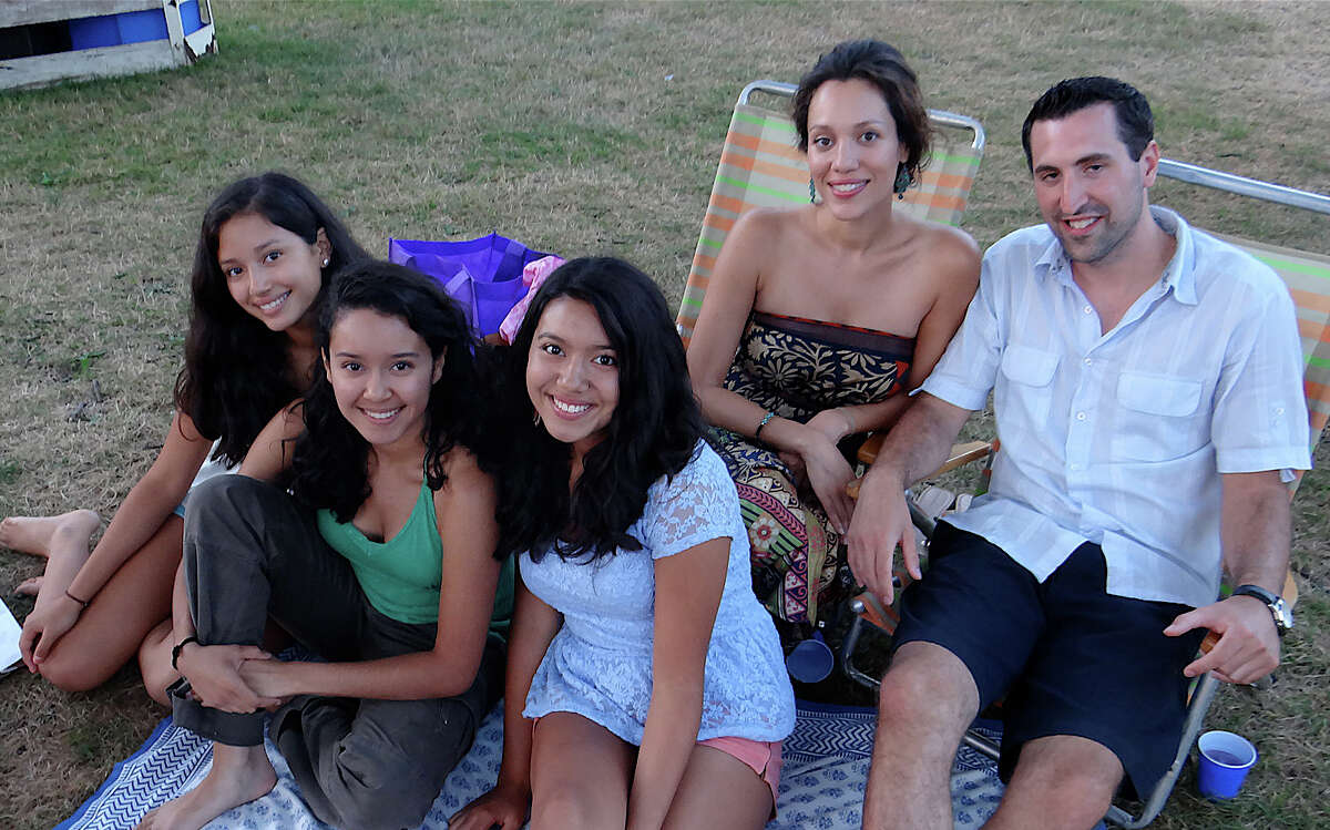 Salsa beat fires up the Levitt crowd