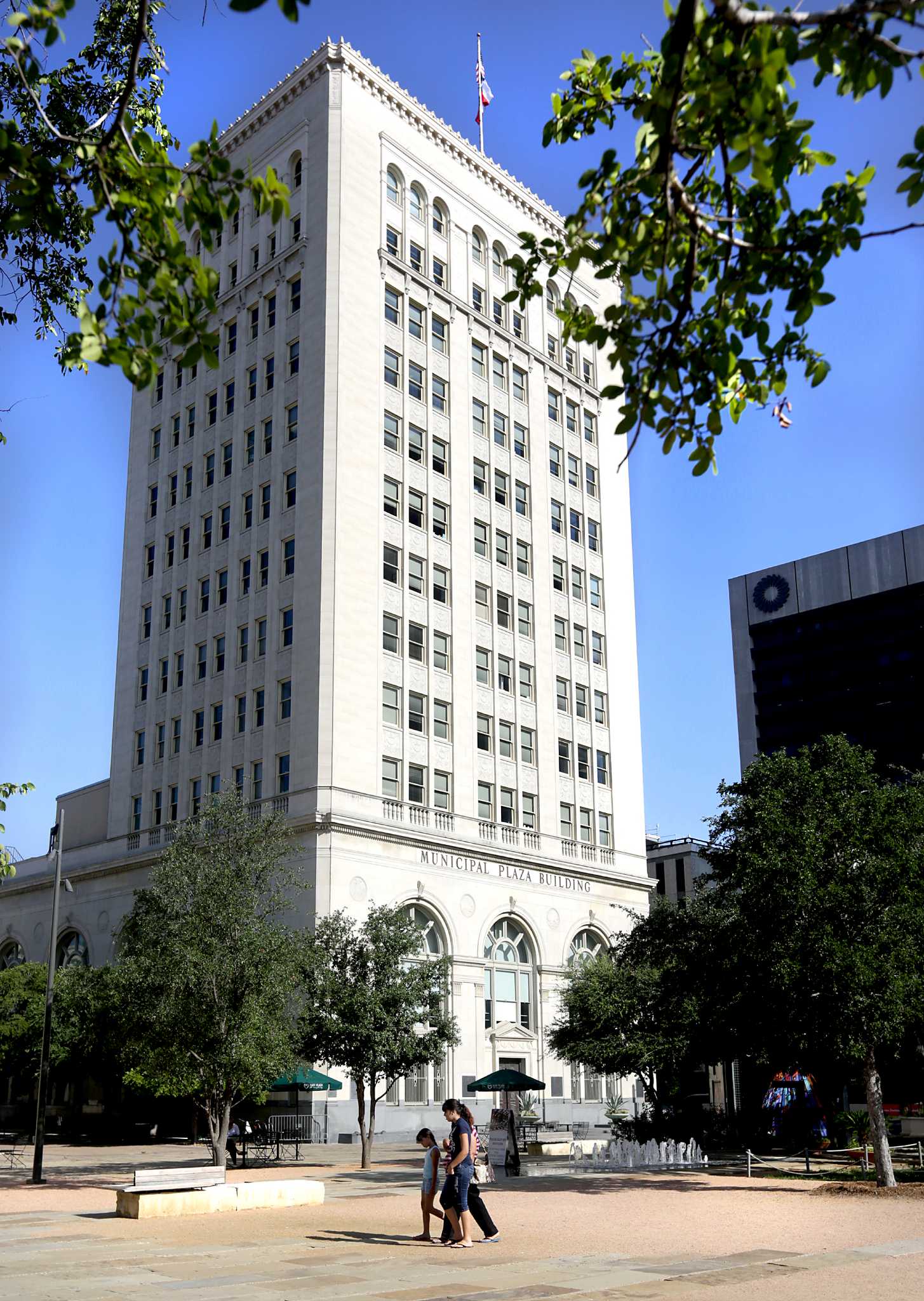 Cityscape: Municipal Plaza Building