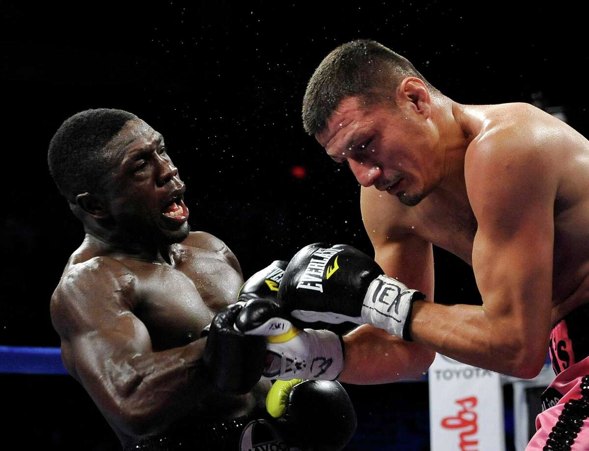 Weslaco's Figueroa unanimous champion at Knockout Kings II