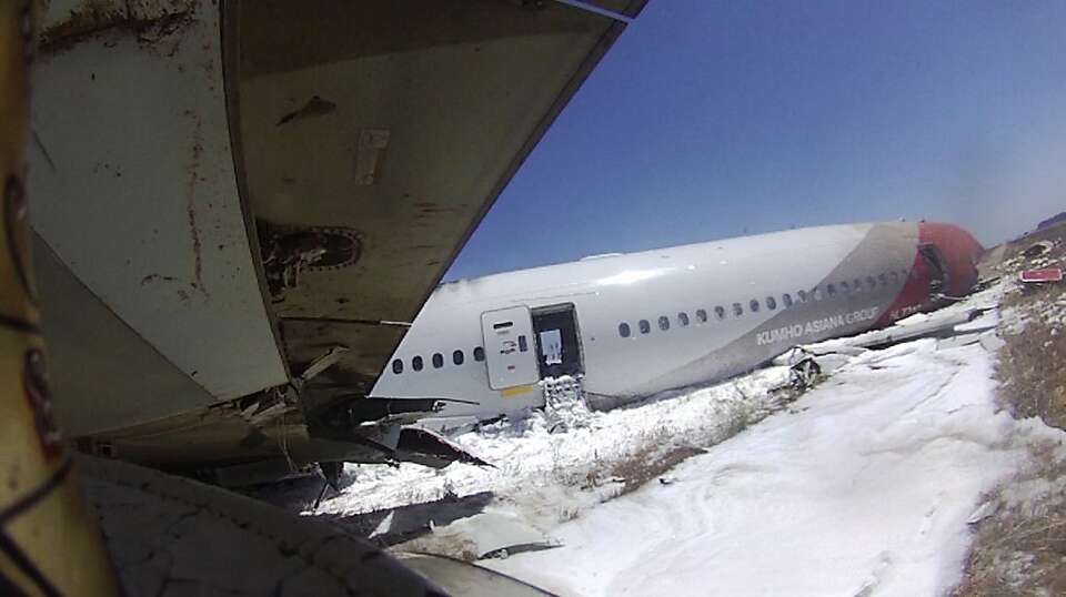 Video sheds light on Flight 214 passenger's death