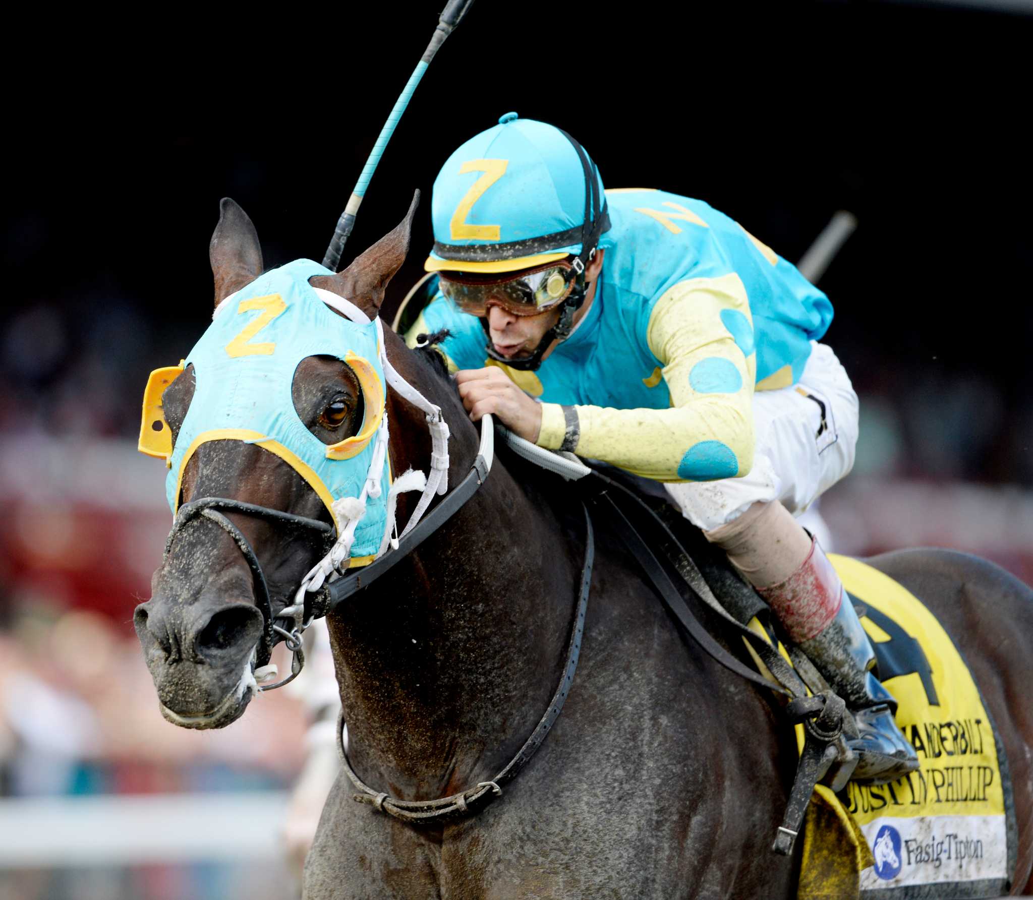 Justin Phillip arrives