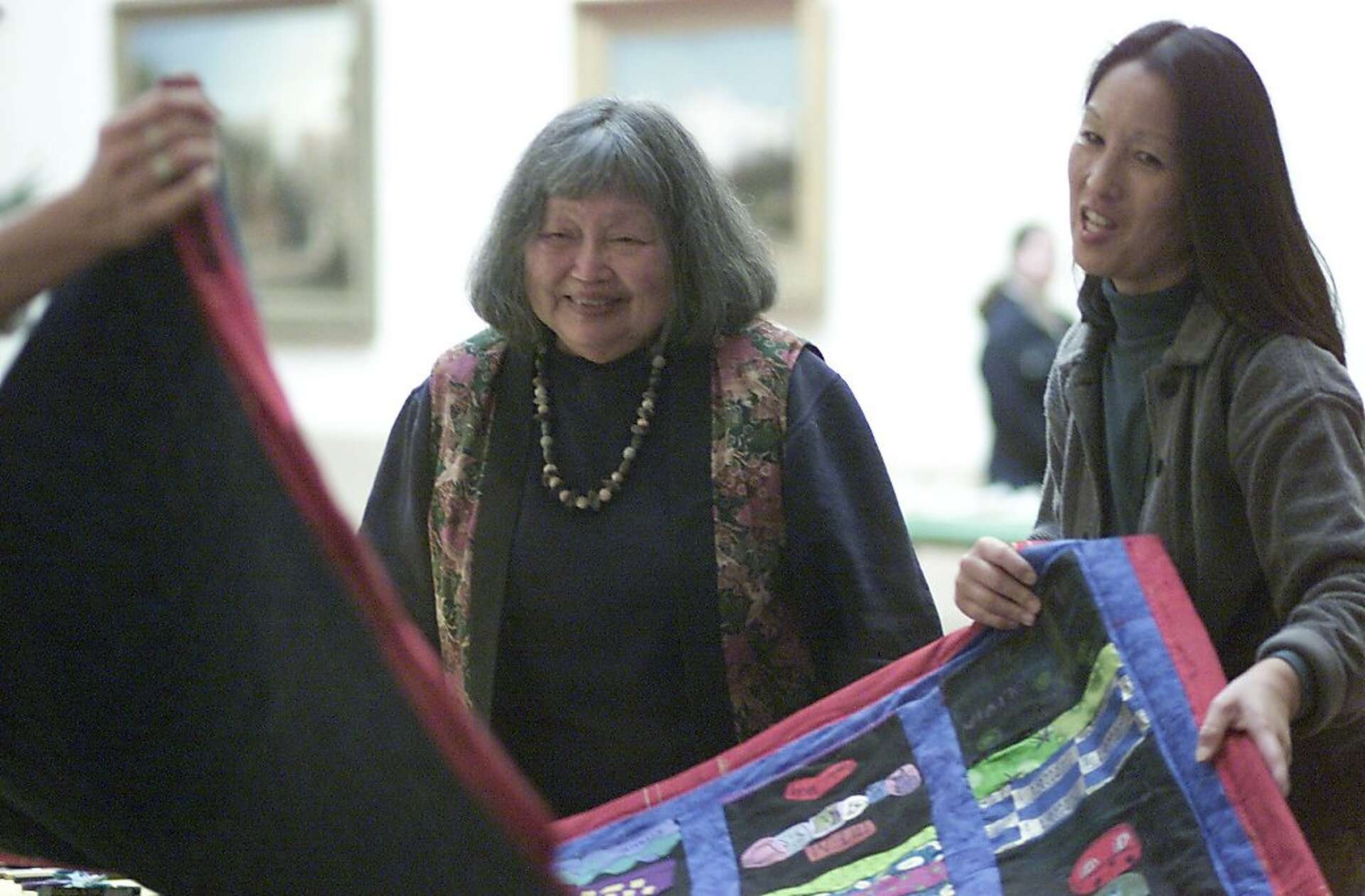 California sculptor Ruth Asawa dies