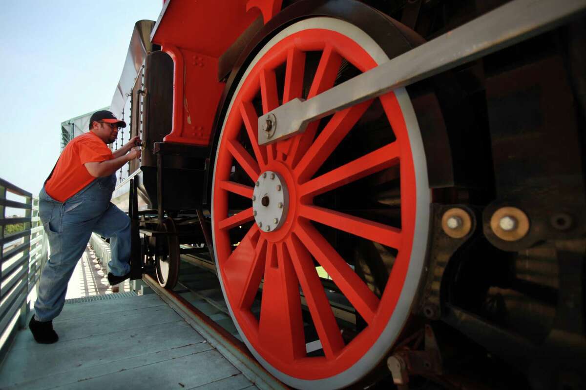 A brief history of the train at Minute Maid Park