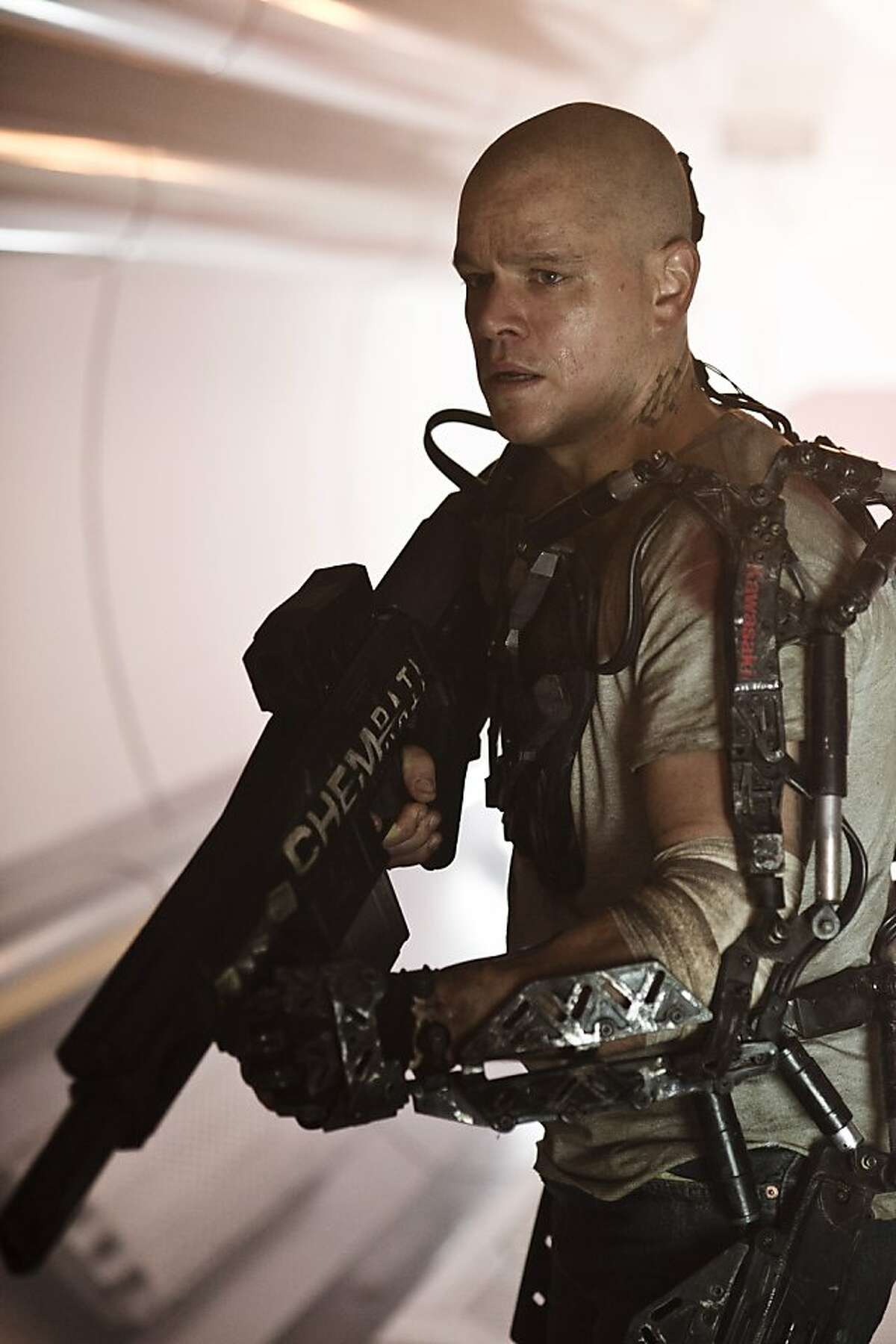'Elysium' review: Foster, Damon in future world