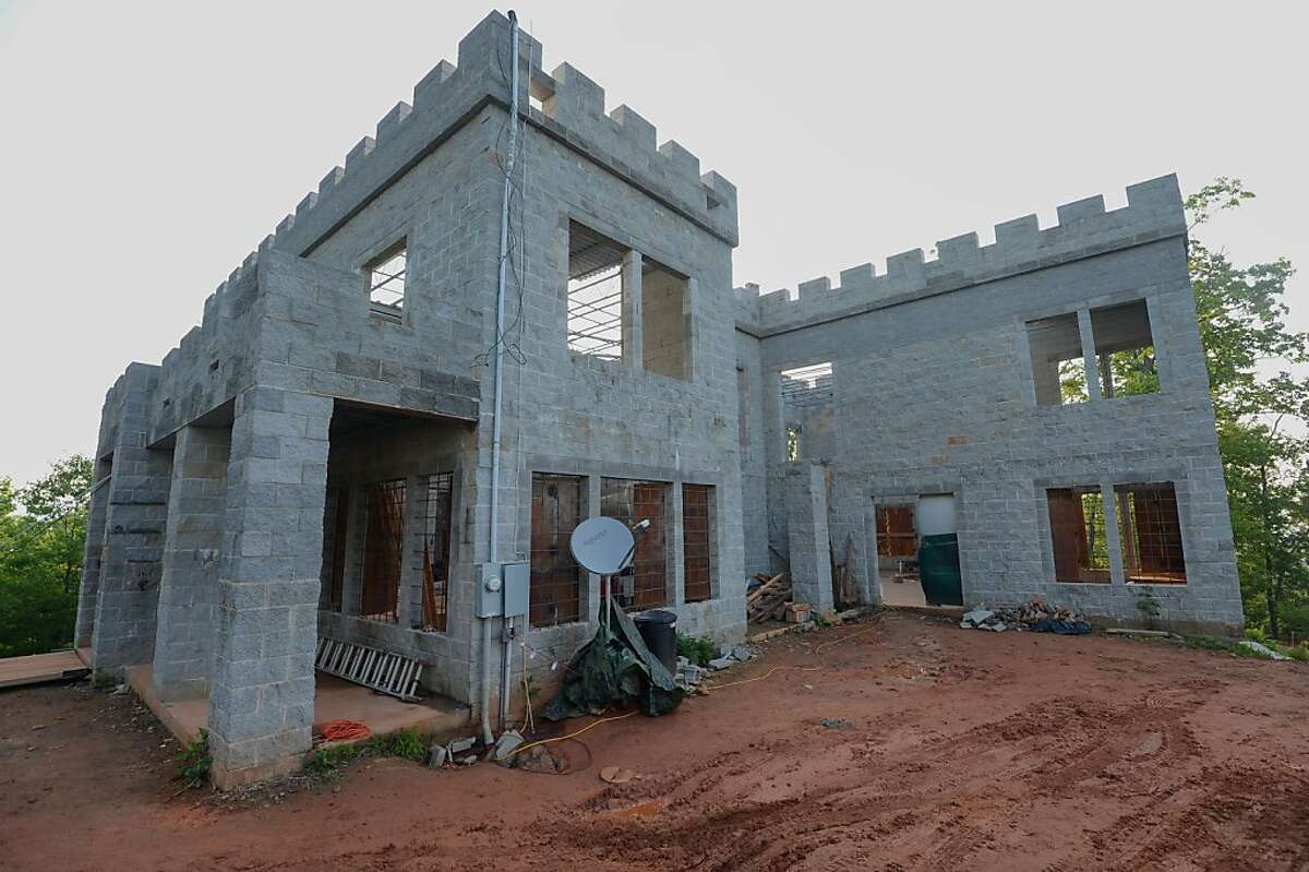 'Doomsday Castle' review: How low can it go?