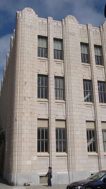 Telephone building's Art Deco connection