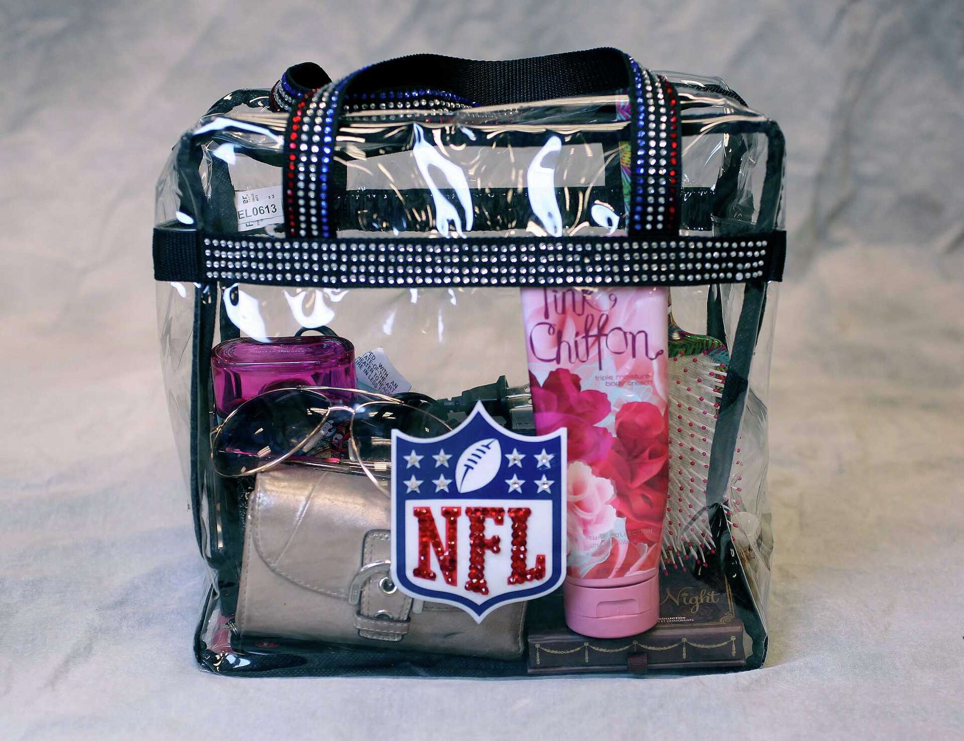 Going to Texans game? Make sure your bag gets the all-clear