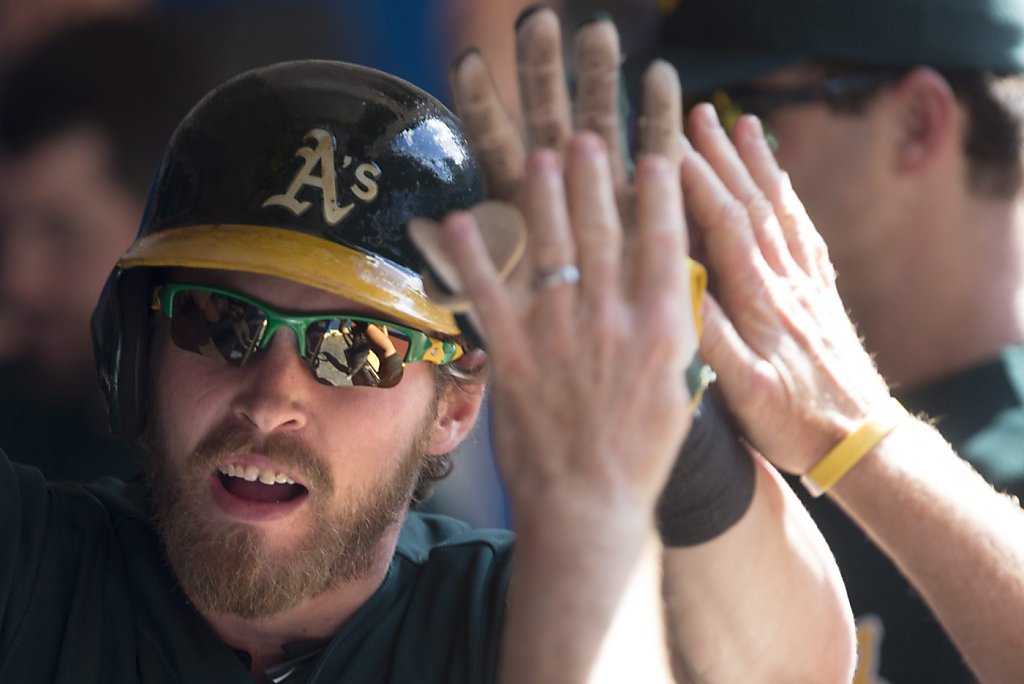 Reddick hits 2 more homers; A's lose to Jays 5-4