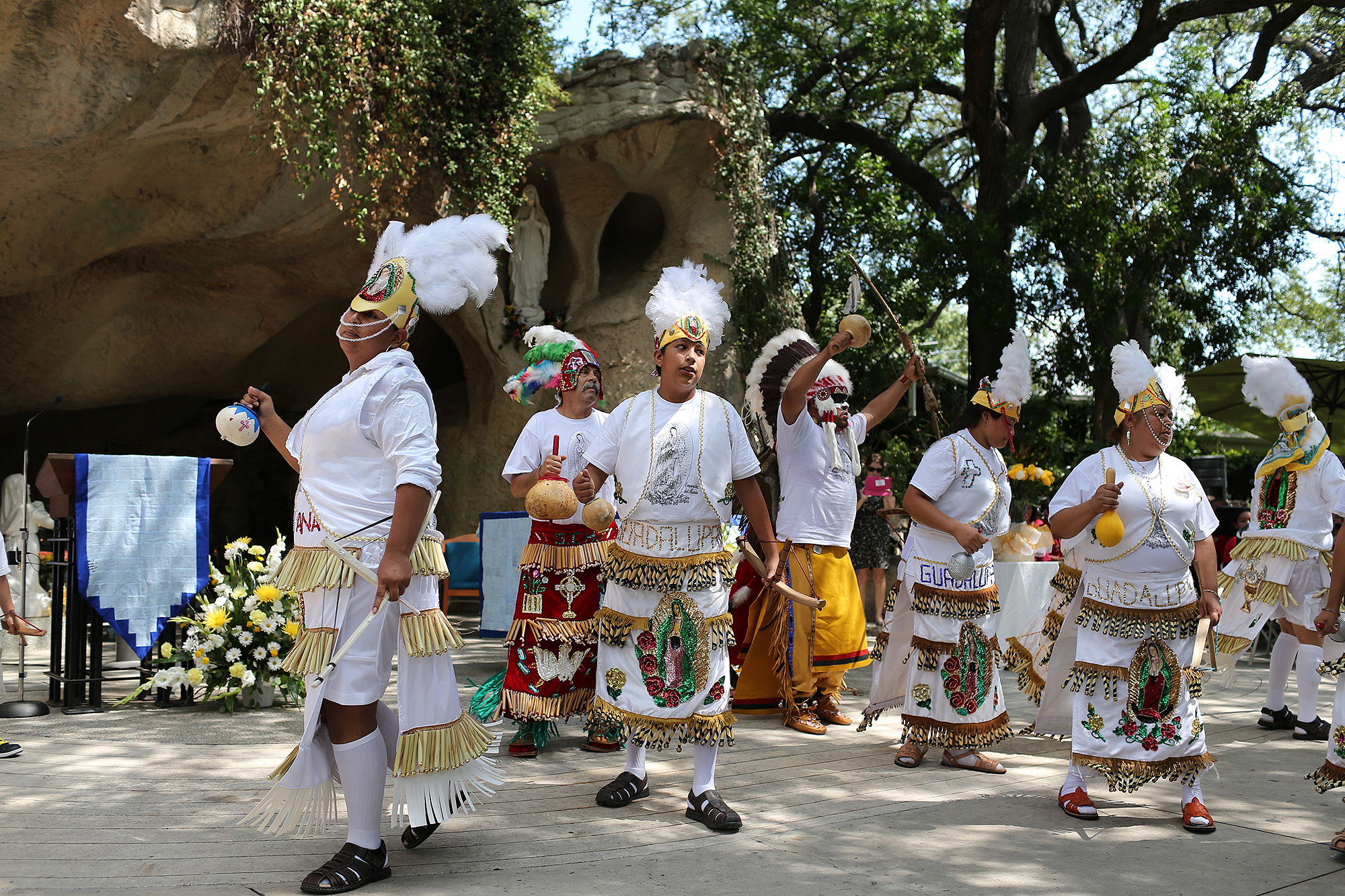 Parishioners celebrate long service of an Oblate priest