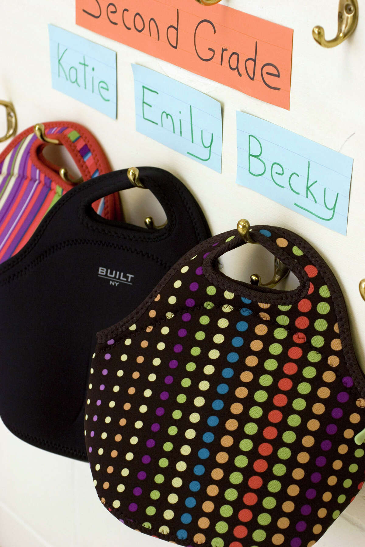 Lunch boxes 101: How to buy them. How to fill them