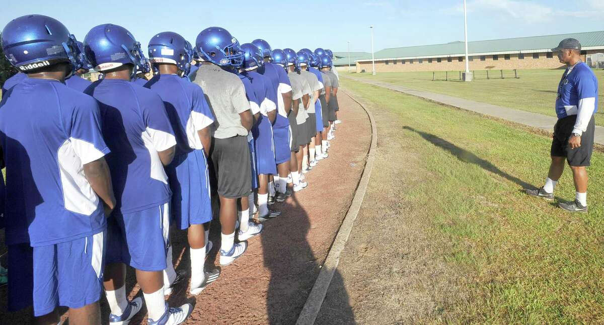 Fall Football Practice: Week 2