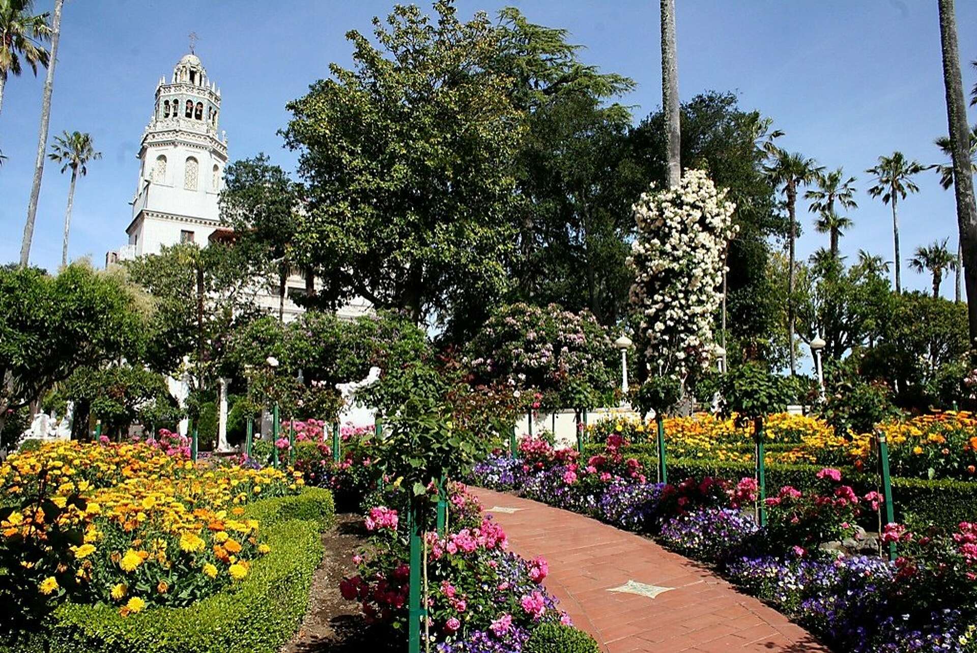 Hearst Castle to bring back its night tours this month